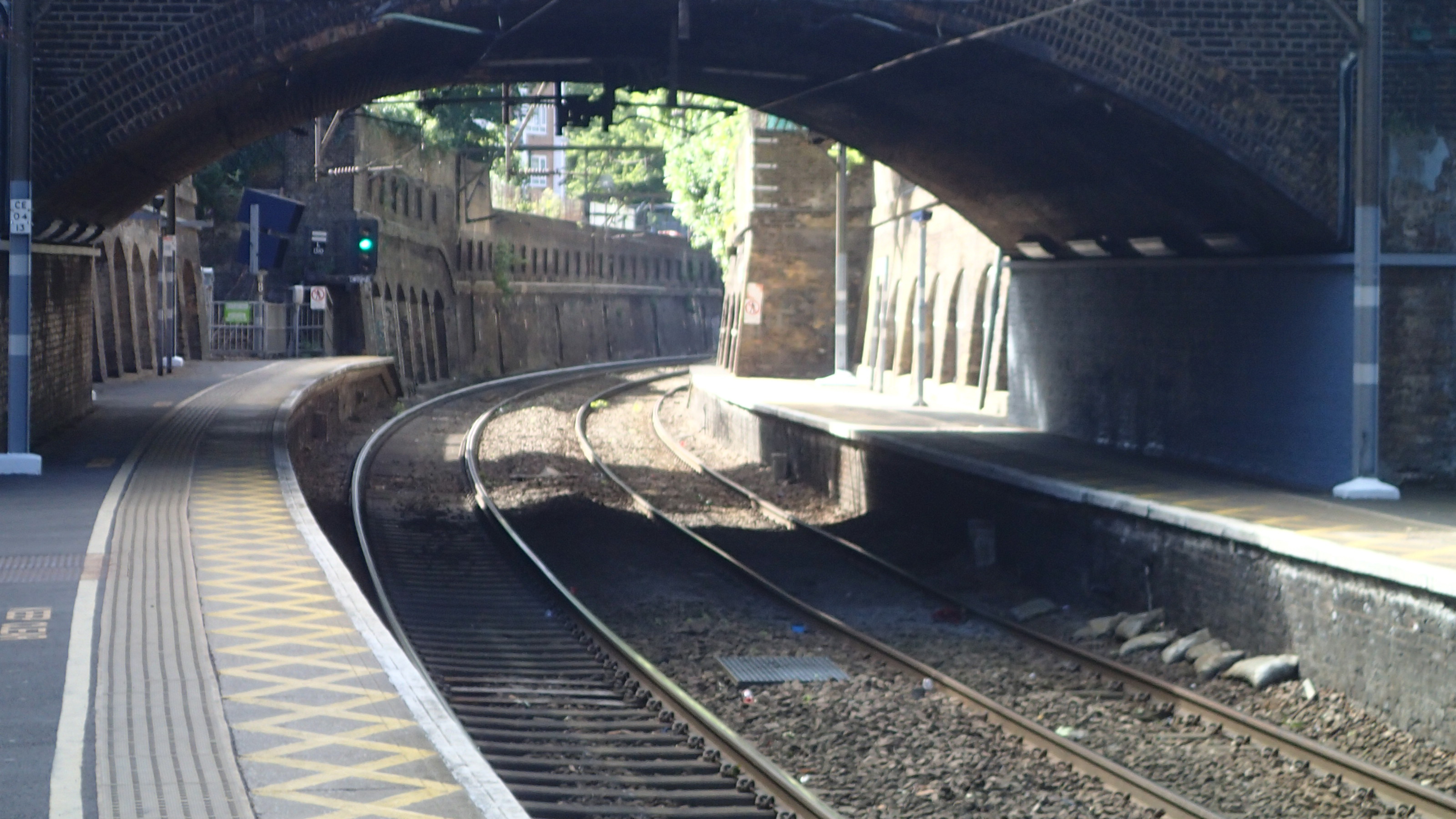 Stoke Newington Station « The Anonymous Widower