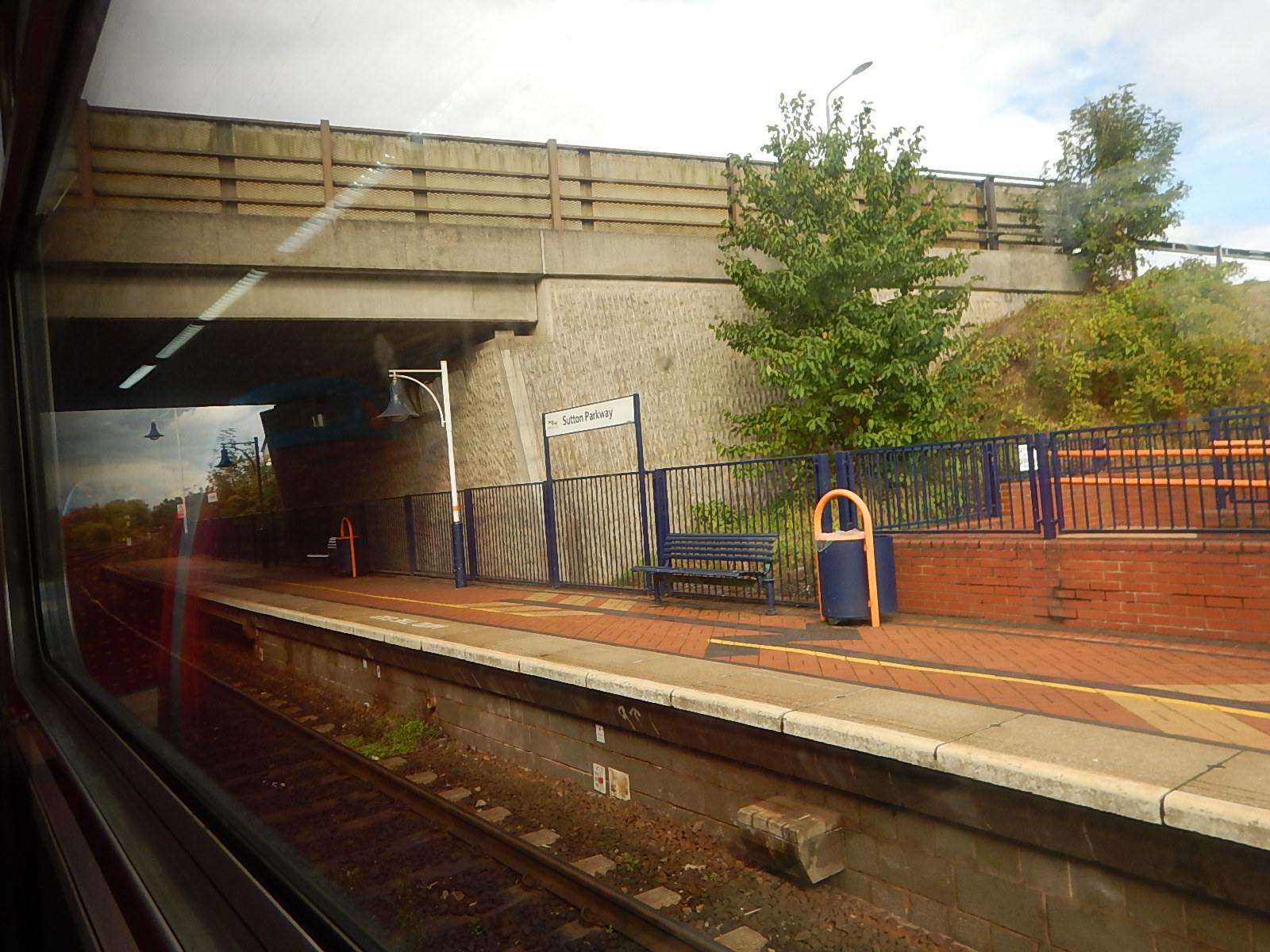 Sutton Parkway Station « The Anonymous Widower