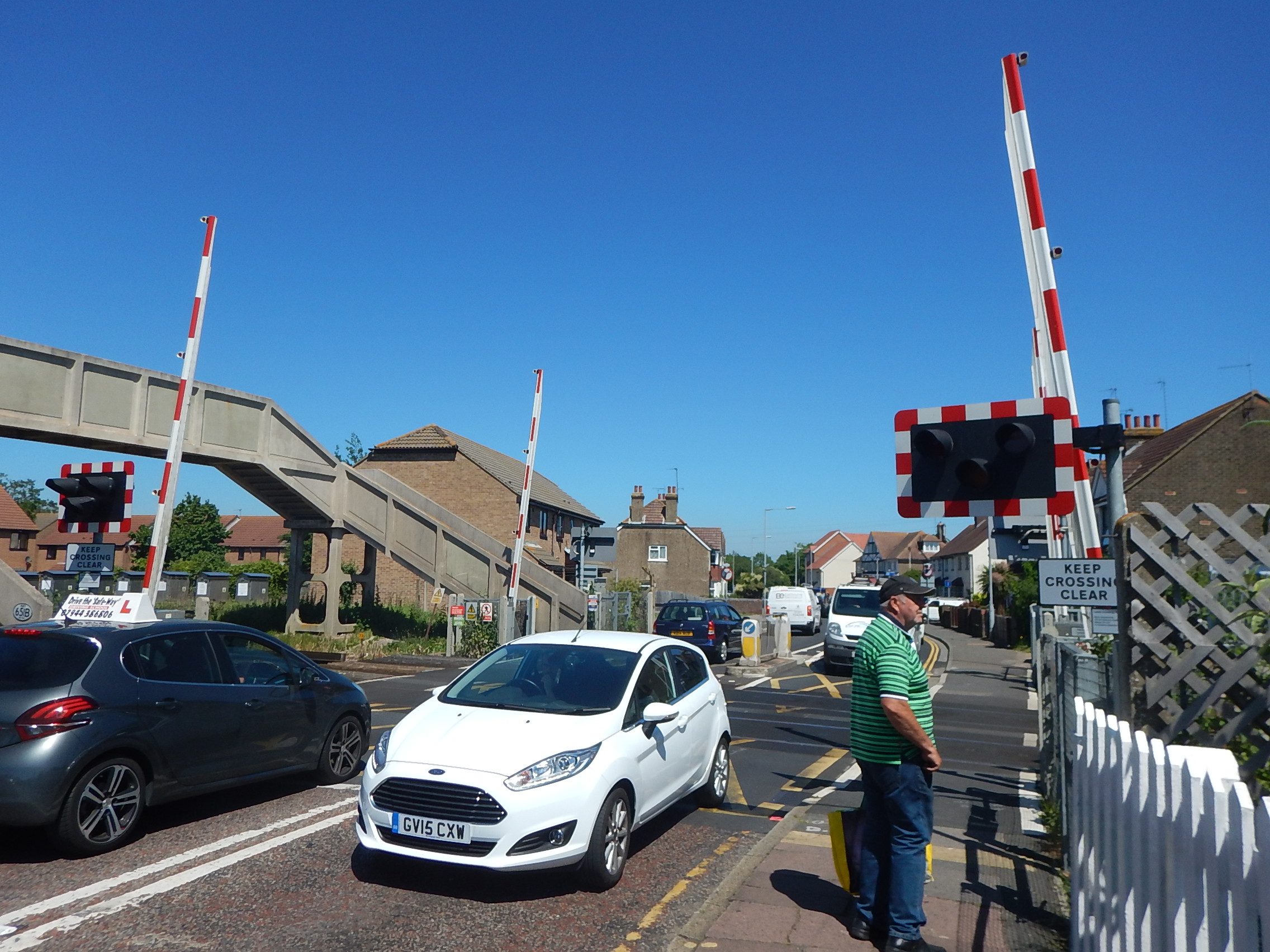 The Level Crossing At Hampden Park Station « The Anonymous Widower
