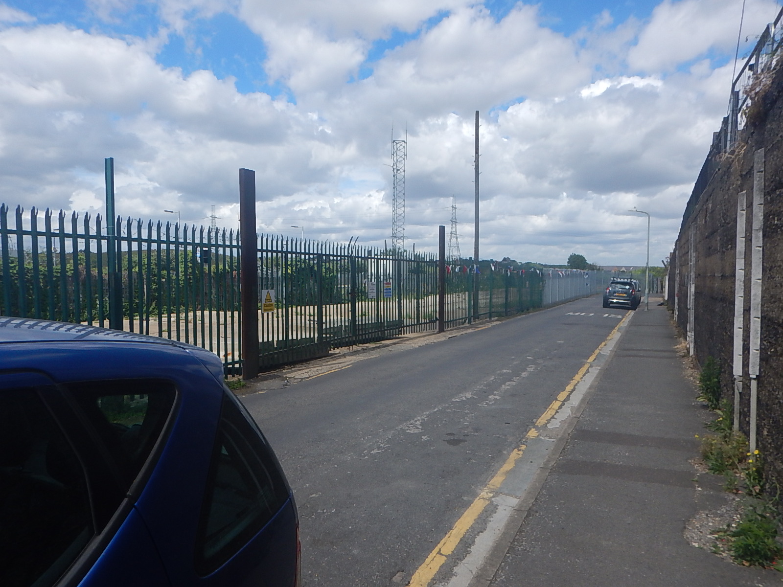 Northfleet Station – June 27th 2022 « The Anonymous Widower